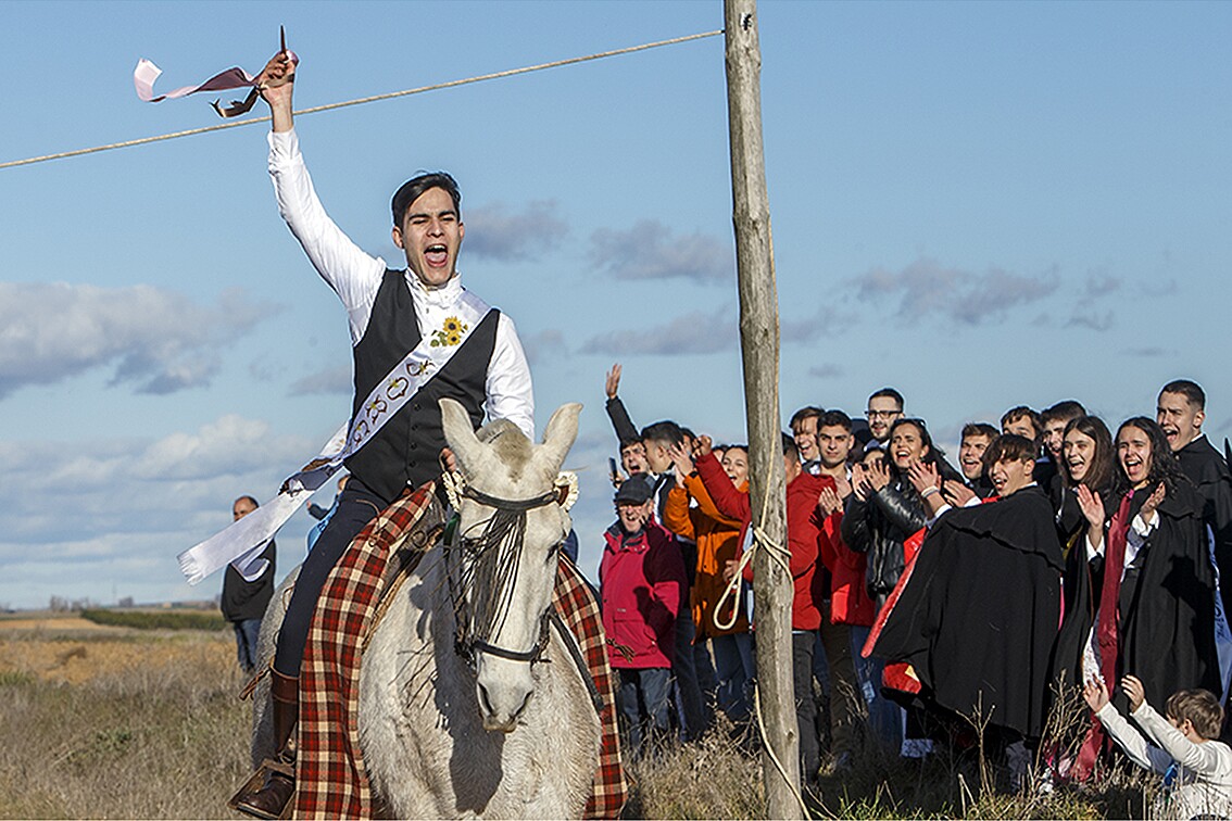 Fiesta de los quintos en Fuentes de Ropel