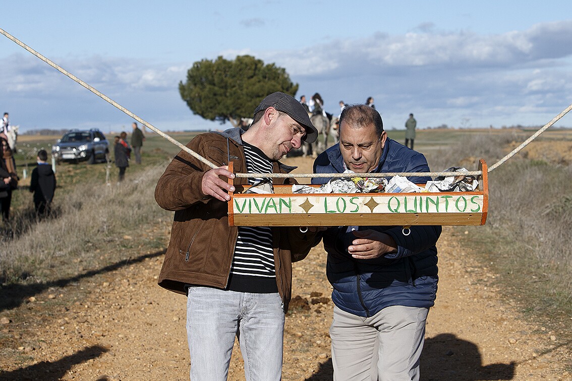 Fiesta de los quintos en Fuentes de Ropel